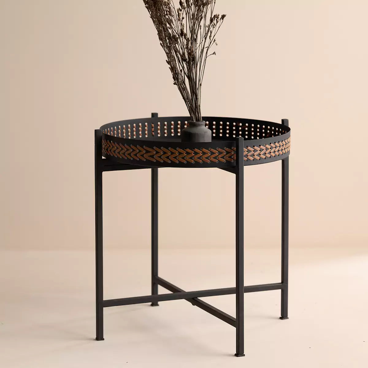 Weave Black Table